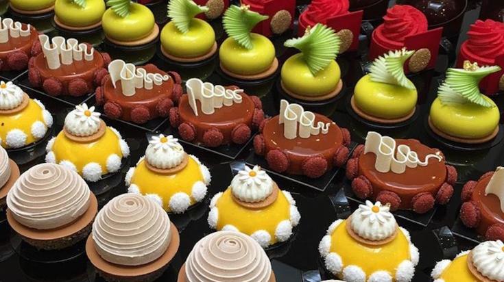 Pastry chef generation, super heroes of sugar palaces | Magazine Belles ...